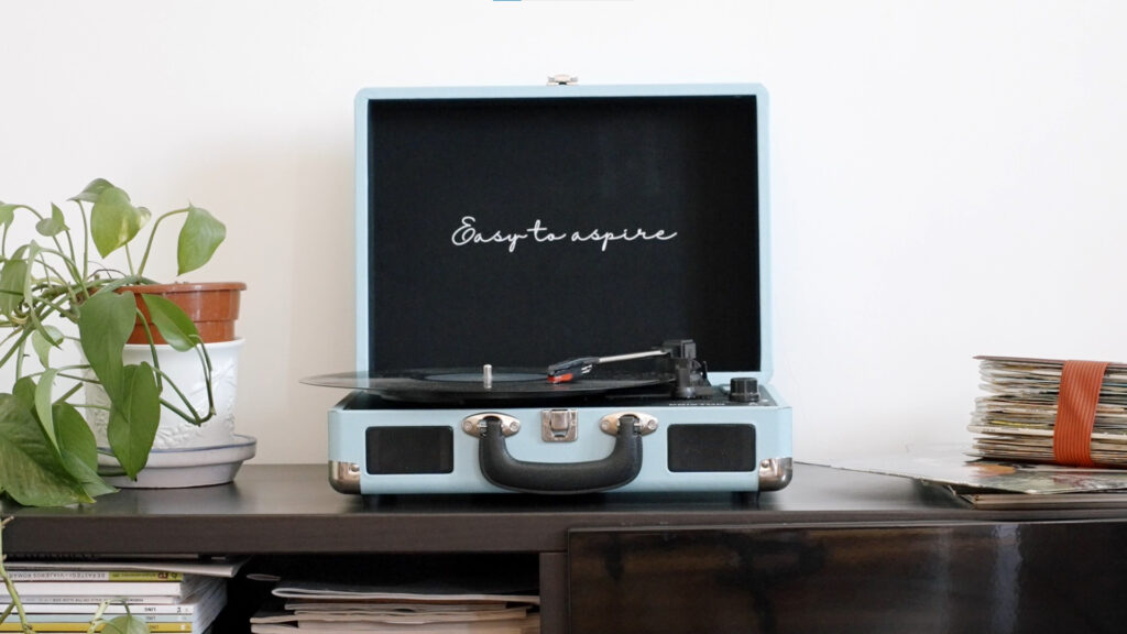 Blue Turntable | VC400 - PRIXTON